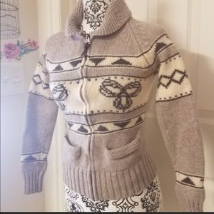 TNA | Sweaters | Tna Zip Up Logo Graphic Zip Sweater Lambswool S | Poshmark